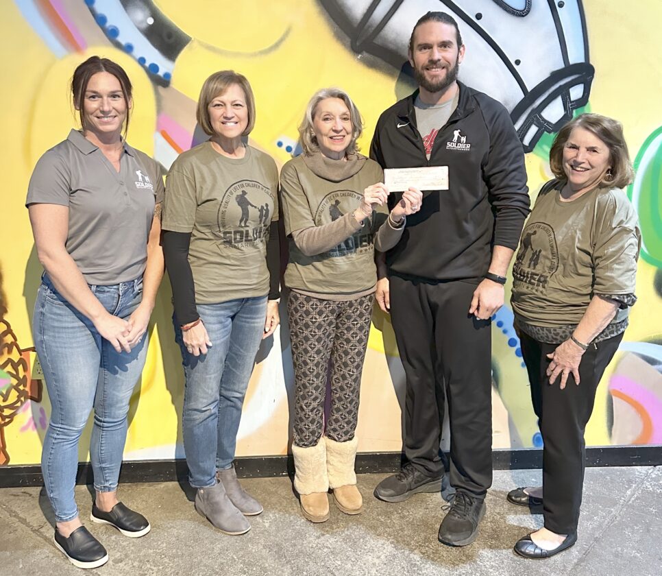 Post 290 Ladies Auxiliary donation | News, Sports, Jobs - Morning Journal